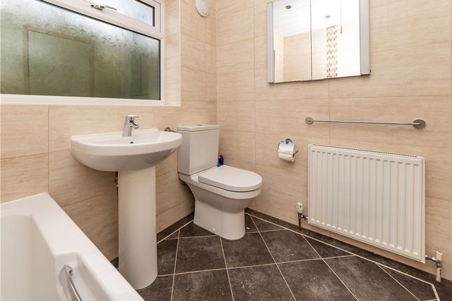 Nab Wood Road Shipley West Yorkshire Bd18 3 Bedroom Semi Detached