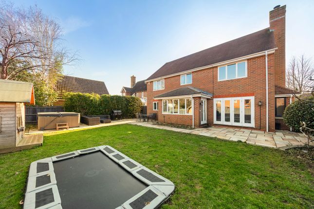 Cobham Drive, Kings Hill ME19, 6 bedroom detached house for sale ...