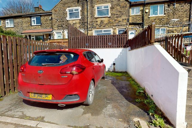 Woodlands Avenue, Boothtown, Halifax HX3, 2 bedroom terraced house for ...
