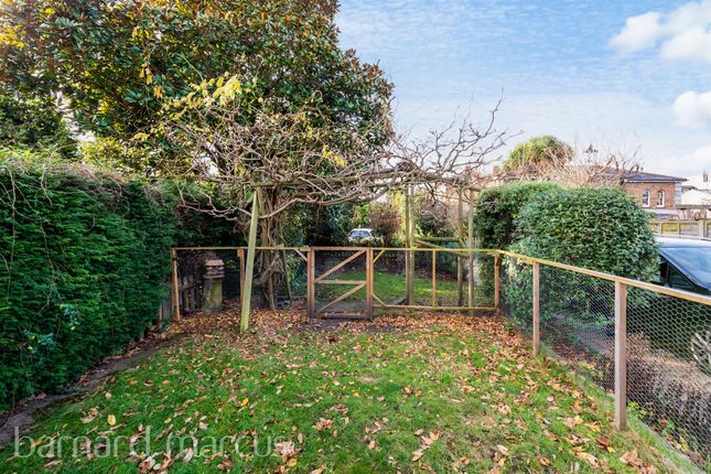 Model Cottages, London SW14, 3 bedroom property for sale - 69067921 ...