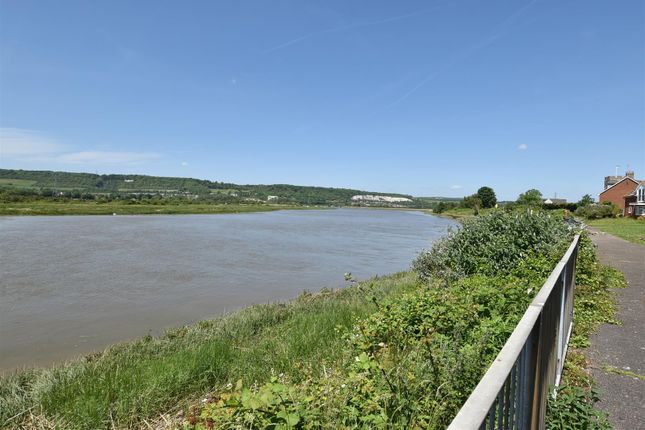 Ferry Lane, Wouldham, Rochester ME1, 2 bedroom end terrace house for ...