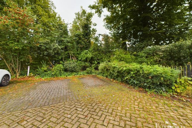 St. Thomas Close, South View, Basingstoke RG21, 2 bedroom end terrace ...