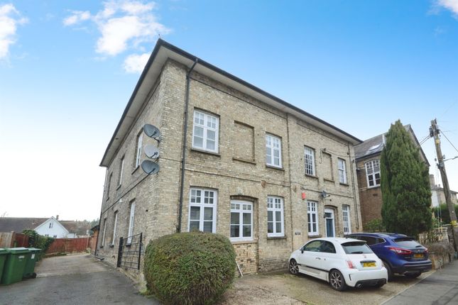 Queen Street, Coggeshall, Colchester CO6, 2 bedroom flat for sale ...