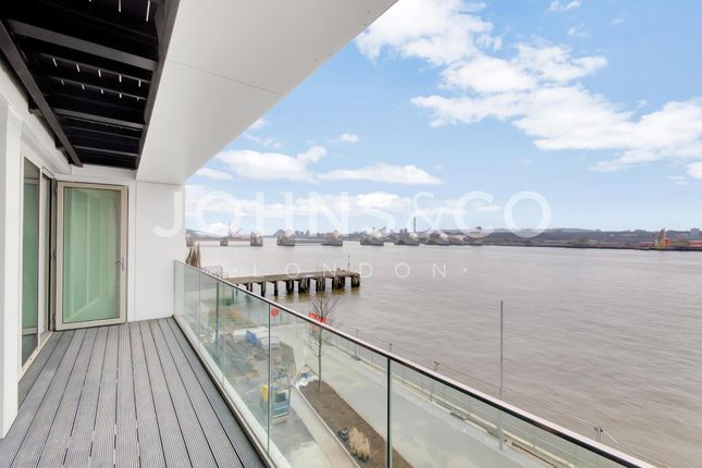 Liner House, Royal Wharf, London E16, 1 bedroom flat to rent - 46424363 ...