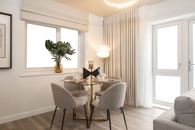 "Cornflower House" at Springfield Drive, London SW17, 2 bedroom flat ...