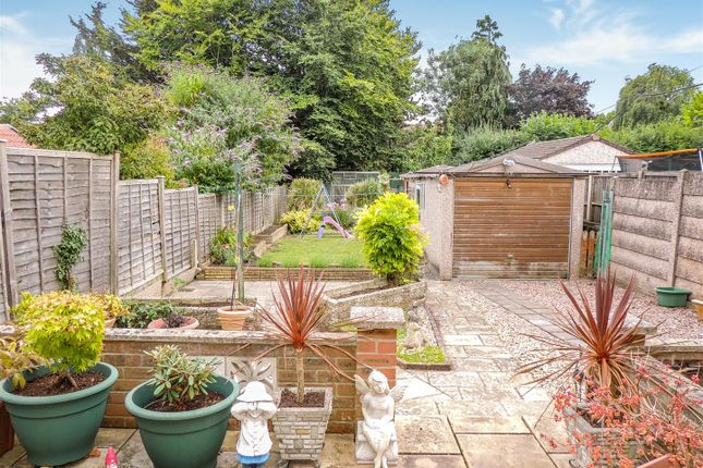 Cadbury Heath Road Warmley Bristol Bs30 3 Bedroom Semi Detached