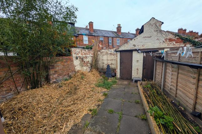 Cliff Nook Lane, Newark NG24, 3 bedroom terraced house for sale ...