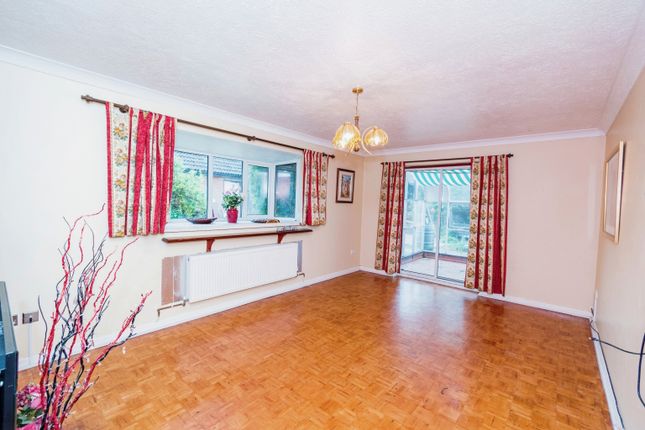 Barleycorn Walk Cadnam Southampton Hampshire So40 3 Bedroom