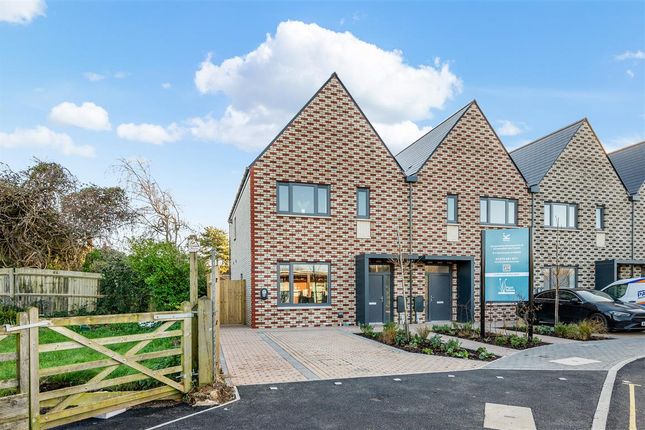 Manor Hall Road, Southwick, Brighton BN42, 3 bedroom end terrace house ...