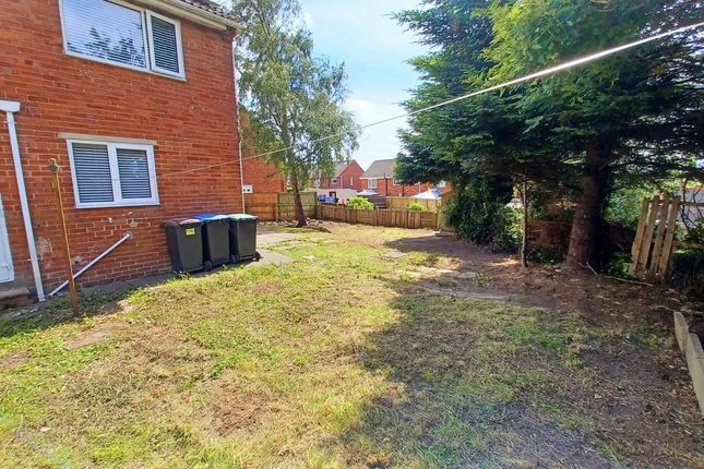 Oaklea, Shildon, County Durham DL4, 2 bedroom semi-detached house for ...