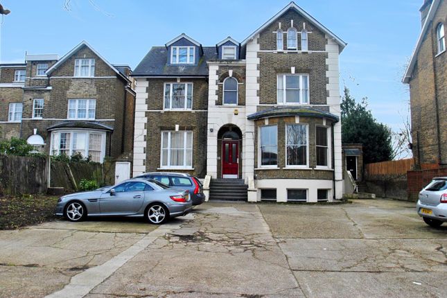 2 bed flat for sale in Eltham Road, London SE12 - Zoopla