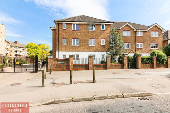 Chigwell Road, London E18, 3 bedroom flat for sale - 64437699 ...