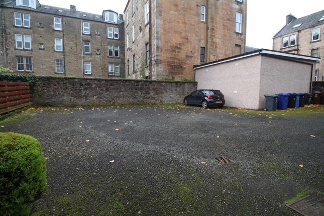 Ardgowan Square, Greenock PA16, 1 bedroom flat for sale - 68733357 ...