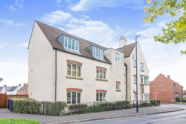 Redhouse Way, Swindon SN25, 2 bedroom flat for sale - 62528871 ...