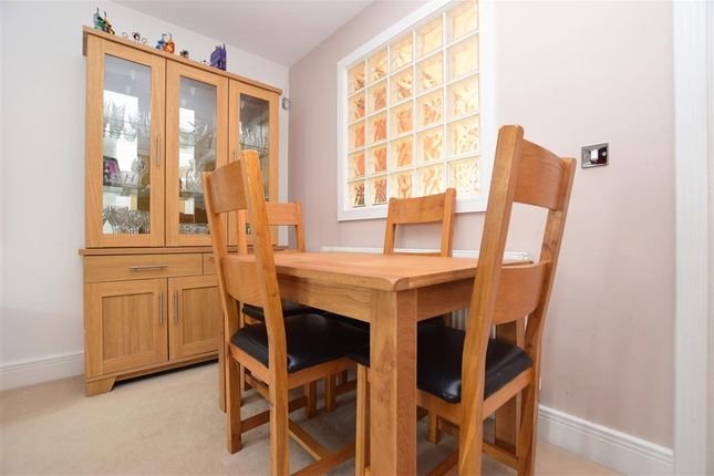 River Lane, Fetcham, Leatherhead, Surrey KT22, 3 bedroom semi-detached ...