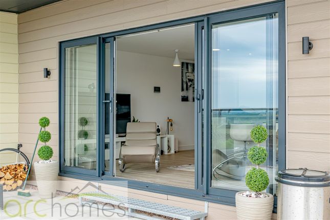 Mather Lane, Leigh WN7, 3 bedroom flat to rent - 61949800 | PrimeLocation