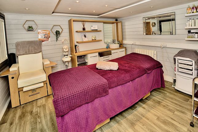 Middle Deal Road, Deal, Kent CT14, 4 bedroom detached house for sale ...