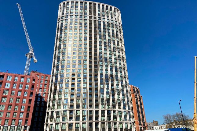Apartment, Westmark Tower, Newcastle Place, London W2, 1 bedroom flat ...