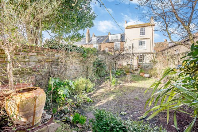 Duke Street, Deal, Kent CT14, 3 bedroom town house for sale - 64025497 ...