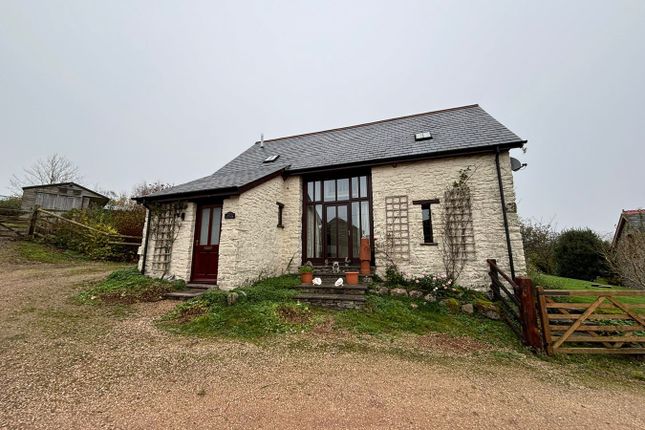 Pontfaen, Brecon LD3, 2 bedroom barn conversion to rent - 68783384 ...