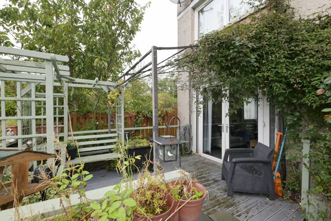 Calder View, Sighthill, Edinburgh EH11, 3 bedroom flat for sale ...