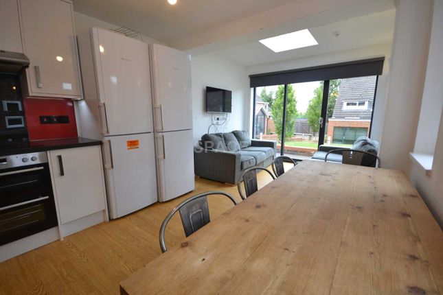 Hillside Court, Allcroft Road, Reading, Berkshire RG1, 6 bedroom ...