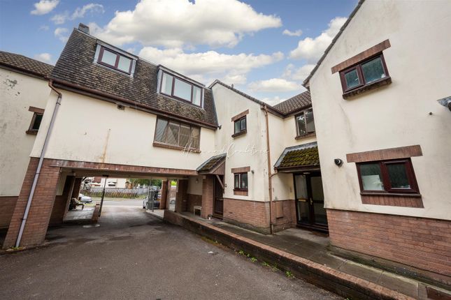 Fairmead Court, Cartwright Lane Fairwater, Cardiff CF5, 2 bedroom flat ...