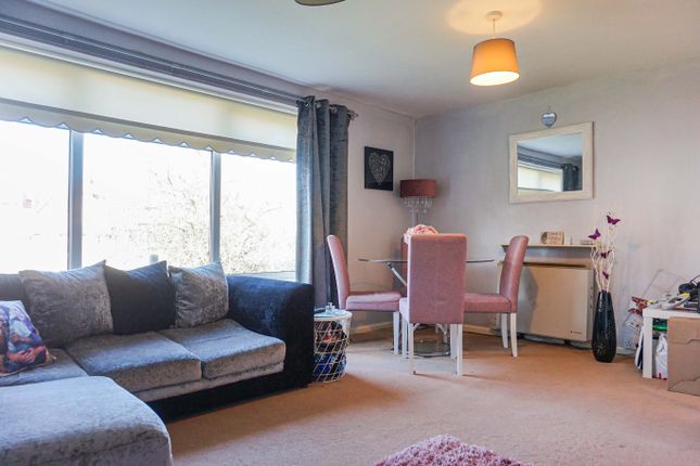 Stratford Court, Maney Hill Road, Sutton Coldfield B72, 2 bedroom ...