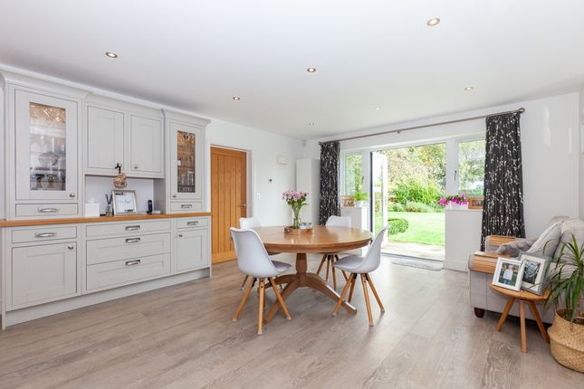 Akeman Street, Combe, Witney OX29, 5 bedroom flat to rent - 62613746 ...