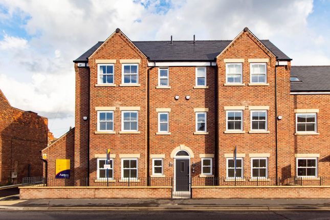 Flats for Sale in Carentan Close, Selby YO8 - Carentan Close, Selby YO8 ...
