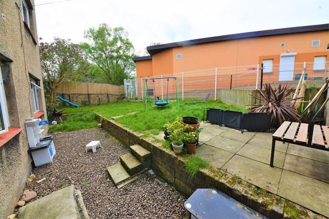 Dunearn Drive, Kirkcaldy KY2, 2 bedroom flat for sale - 61437509 ...