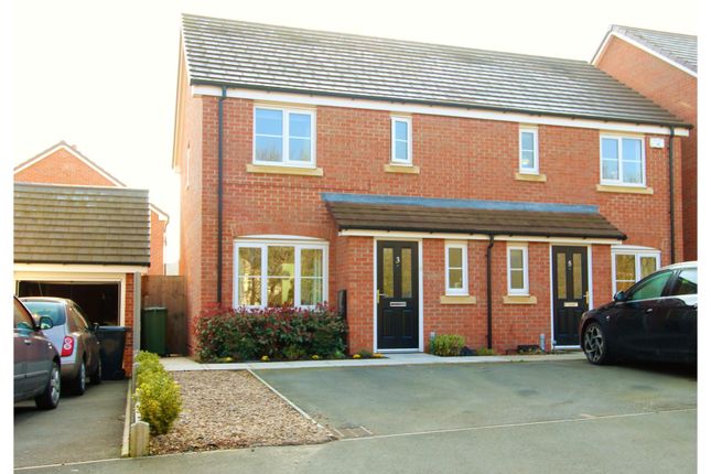 Pardoe Drive Pershore Wr10 3 Bedroom Semi Detached House For Sale