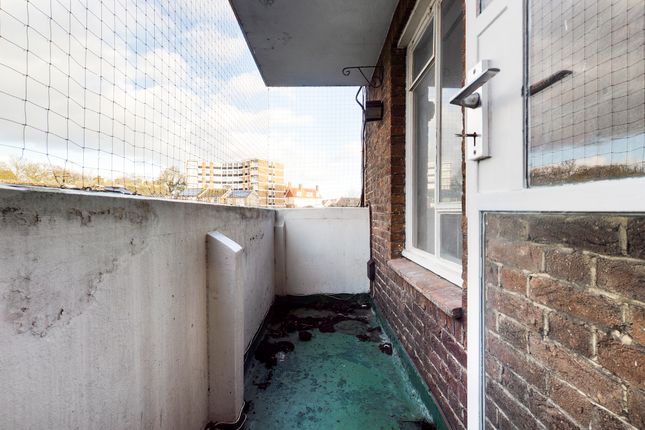 Wick Hall, Hove BN3, 2 bedroom flat for sale - 63031863 | PrimeLocation