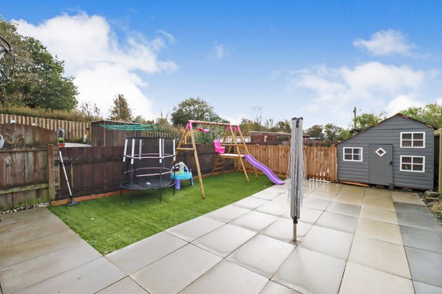 Martin Crescent, Ballingry KY5, 3 bedroom terraced house for sale ...