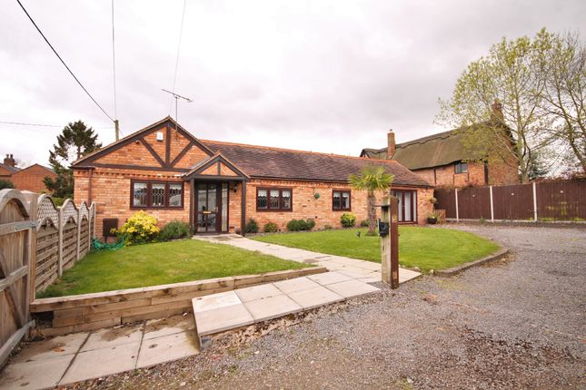 3 bed detached bungalow for sale in Spring Road, Barnacle, Coventry CV7 ...