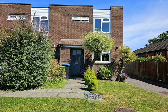 Tringham Close, Ottershaw, Chertsey, Surrey KT16, 3 bedroom end terrace ...