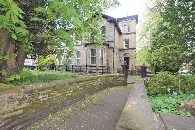 Heaton Moor Road, Heaton Moor, Stockport SK4, 2 bedroom flat to rent ...