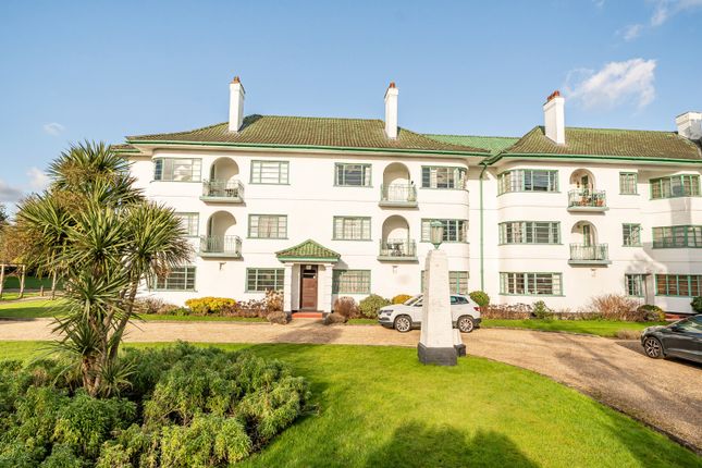 Pinner Court, Pinner, Middlesex HA5, 2 bedroom flat for sale - 69535756 ...