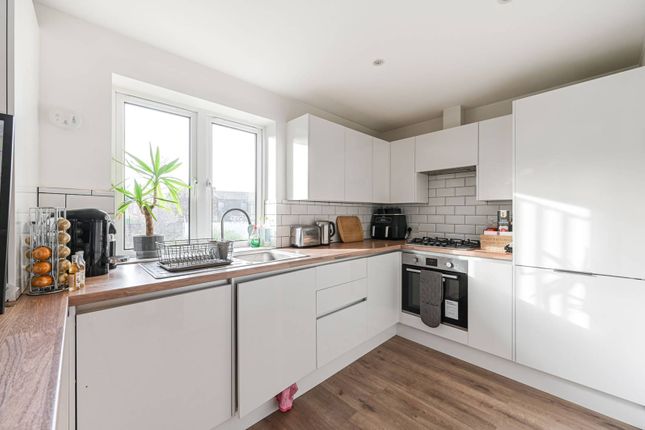 Vickery House, Clapham North, London SW4, 1 bedroom flat for sale ...