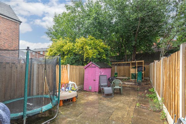 Cravendale Road, Dewsbury, West Yorkshire WF13, 2 bedroom terraced ...