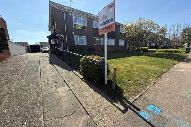 Bexley Road, Erith DA8, 2 bedroom maisonette for sale - 69950645 ...