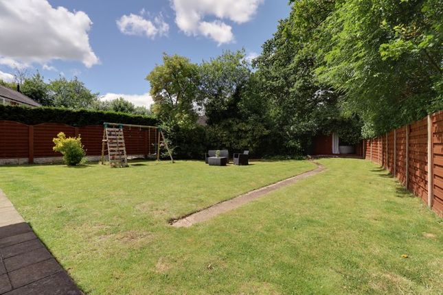 Hillcrest, Highfields, Stafford ST17, 4 bedroom detached house for sale ...