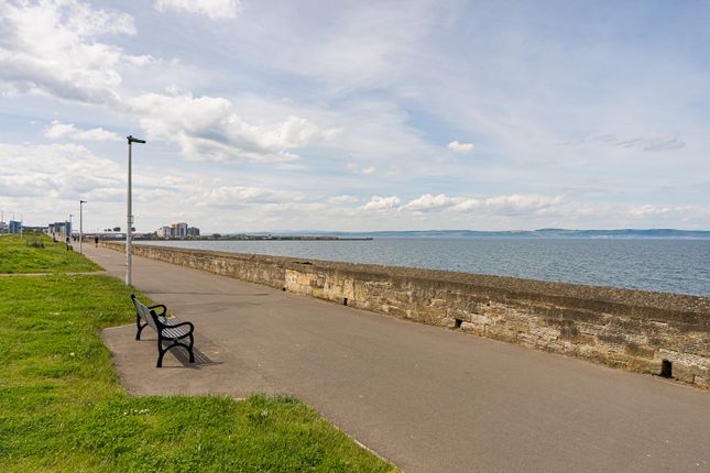 16/1 Annfield, Edinburgh EH6, 1 bedroom flat for sale - 69758571 ...