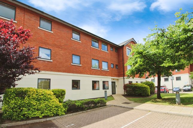 Henke Court, Cardiff CF10, 2 bedroom flat for sale - 68407006 ...