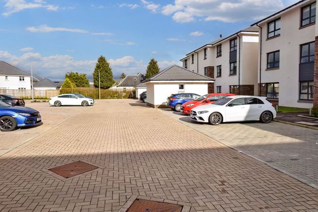 Lanfine Drive Kirkintilloch Glasgow G66 2 Bedroom Flat For Sale
