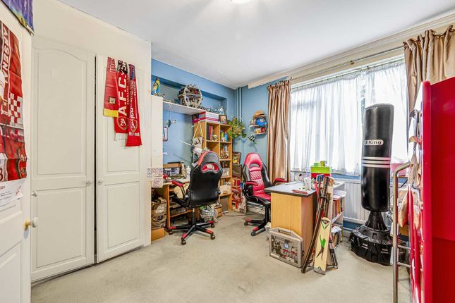 Southampton Row, London WC1B, 2 bedroom flat for sale - 65983880 ...