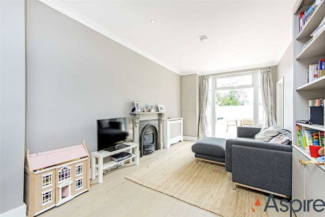 Mitcham Lane, London SW16, 3 bedroom flat to rent - 64519897 ...