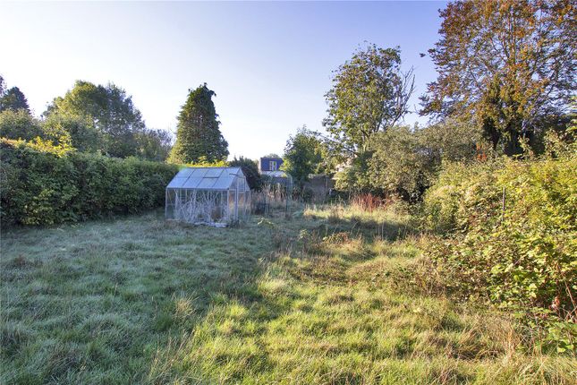 Longfield Avenue, New Barn, Longfield, Kent DA3, 3 bedroom bungalow for ...