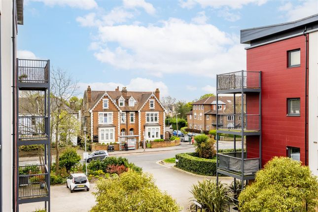 Shingly Place, London E4, 2 bedroom flat for sale - 64267079 ...
