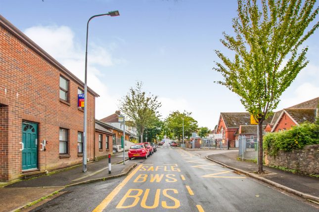Park Road, Radyr, Cardiff CF15, 1 bedroom flat for sale - 56028206 ...